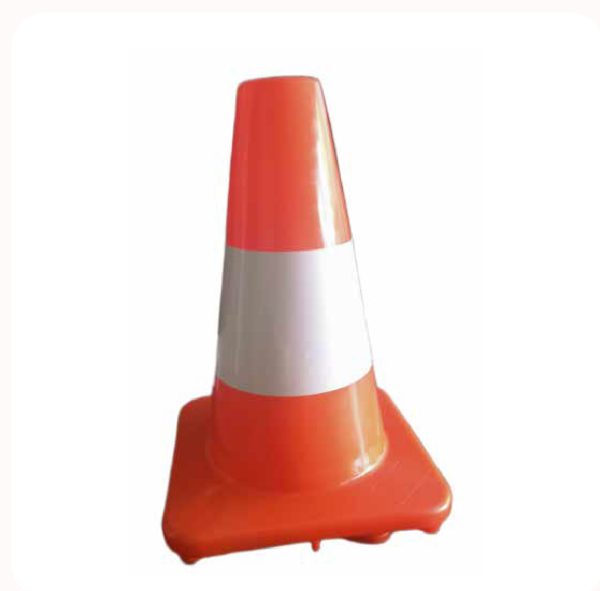 CONO 30 cms – Señalcon | SEÑALIZACION DE TRÁNSITO, VIAL Y DE SEGURIDAD